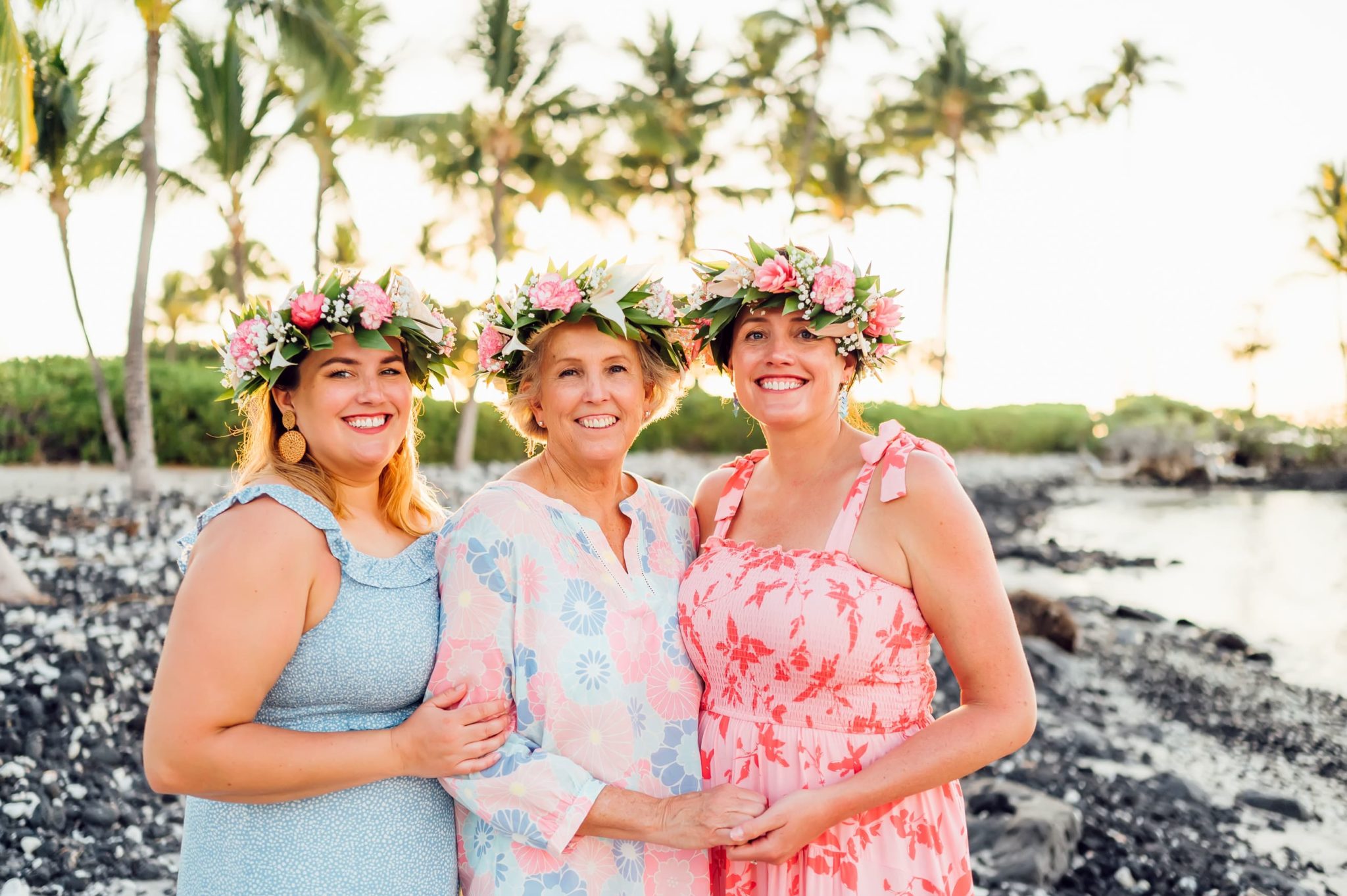 Our Favorite Big Island Flower Crown Vendors - Hawaii Photographer ...