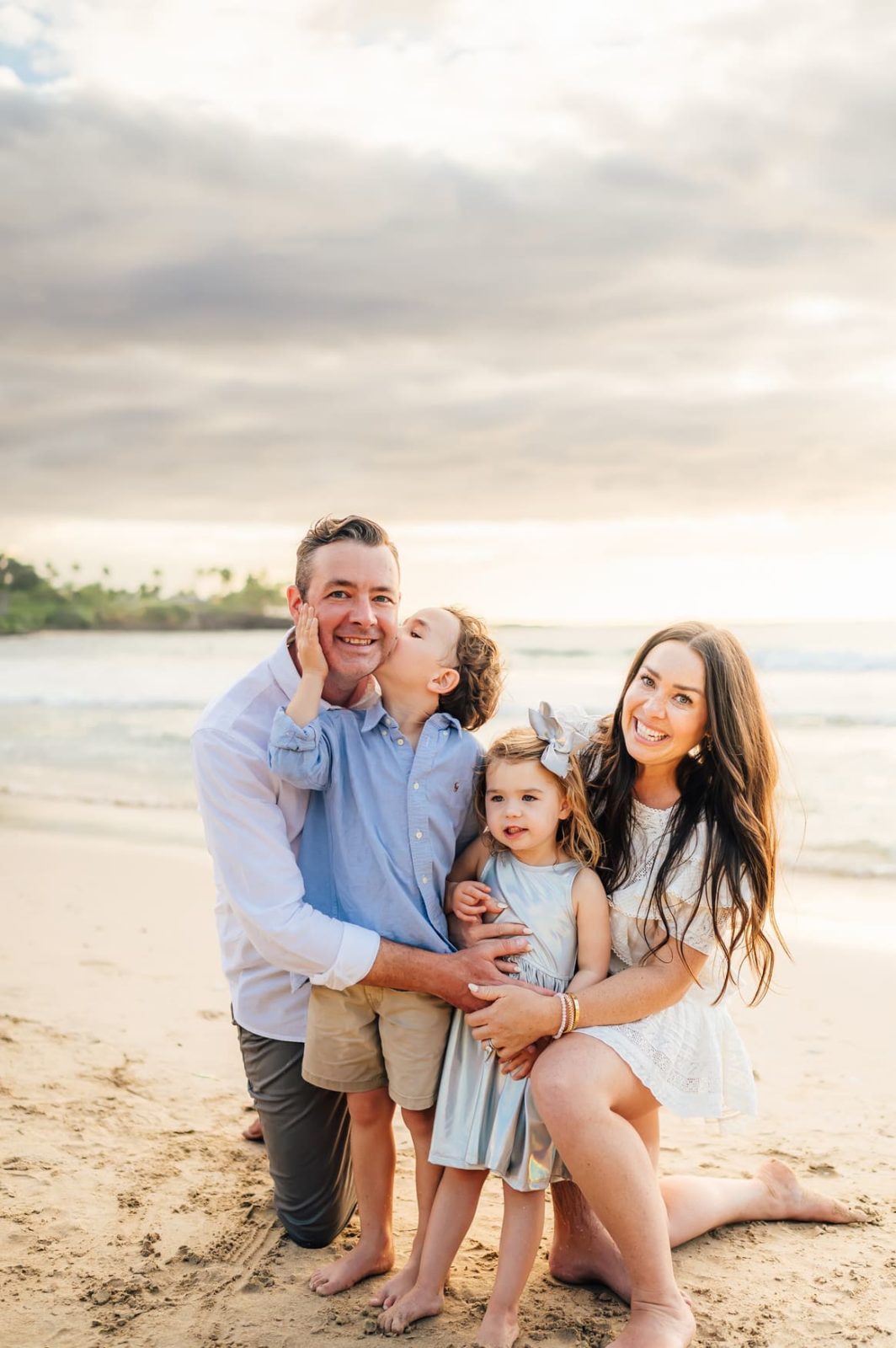 Capturing Unforgettable Memories with Hawaii Family Photography ...
