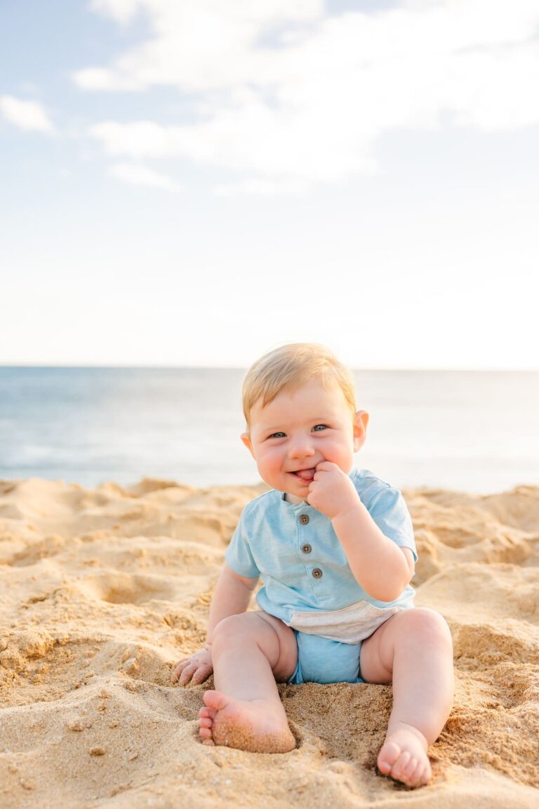 Family beach picture outfits - Hawaii Extended Family Photo Session ...