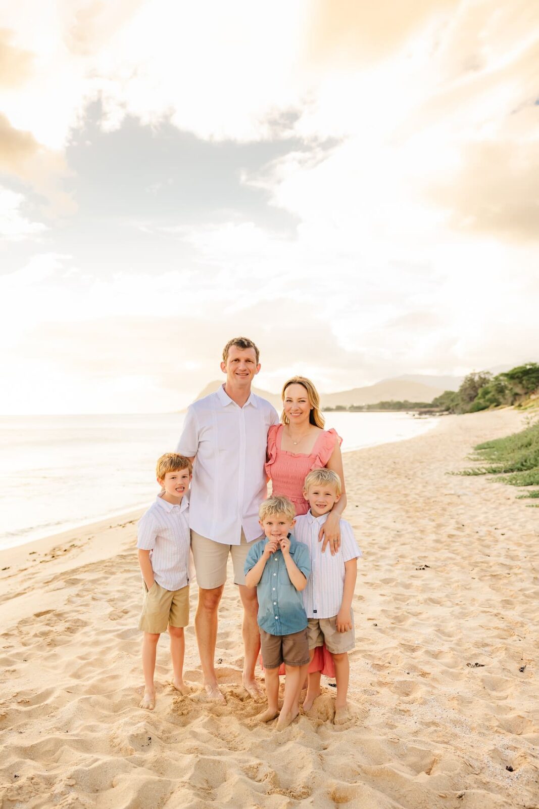 Family beach picture outfits - Hawaii Extended Family Photo Session ...