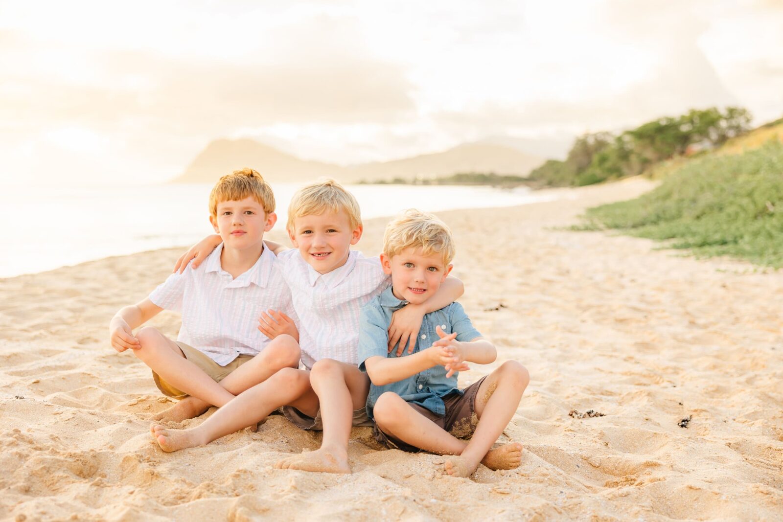 Family beach picture outfits - Hawaii Extended Family Photo Session ...